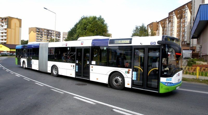 Najdłuższy autobus przegubowy w Polsce jeździ po Szczecinie | Głos ...