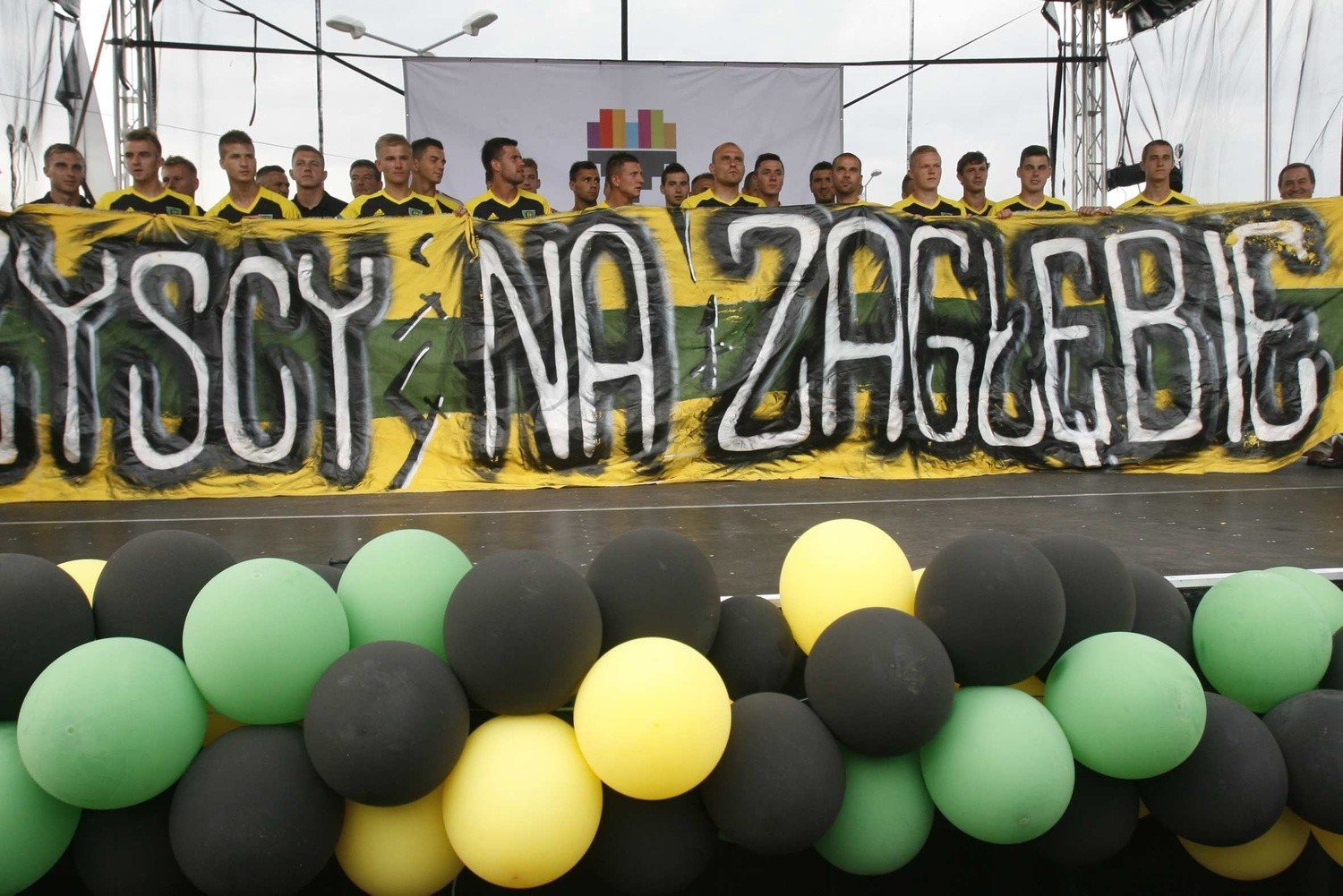 Prezentacja GKS Katowice na kąpielisku Bugla [ZDJĘCIA] | Dziennik Zachodni