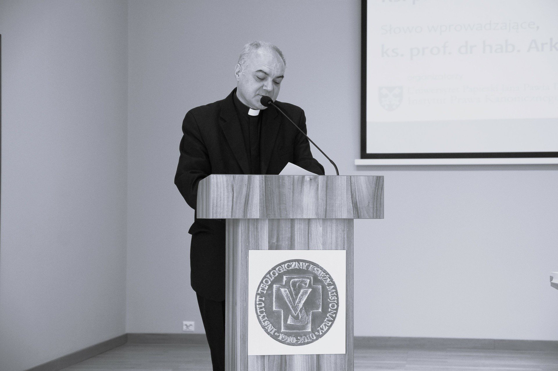 Zmarł ks. prof. Arkadiusz Baron, były prorektor Uniwersytetu ...