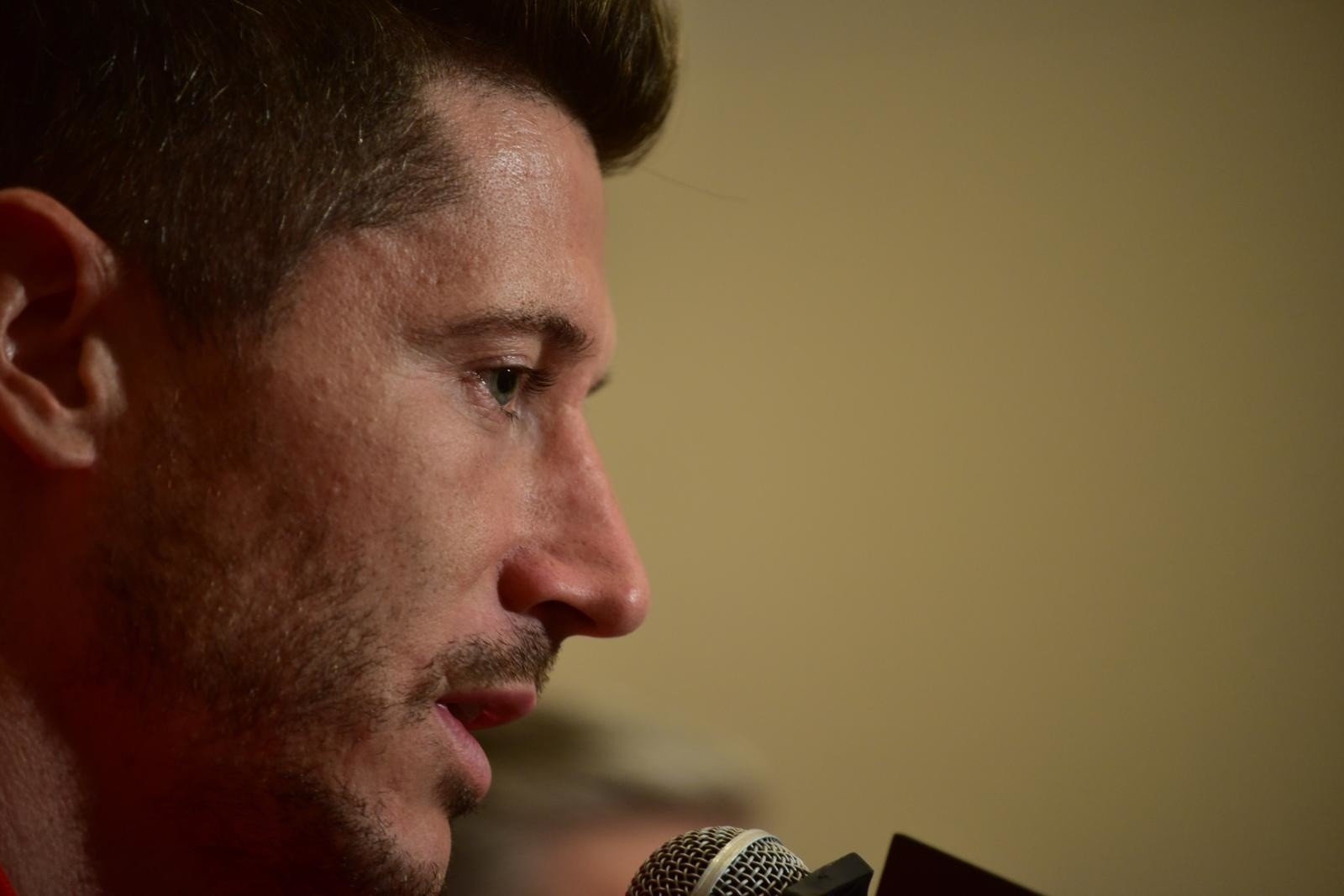 Robert Lewandowski i jego... biceps! ZDJĘCIE zrobiło furorę w sieci ...