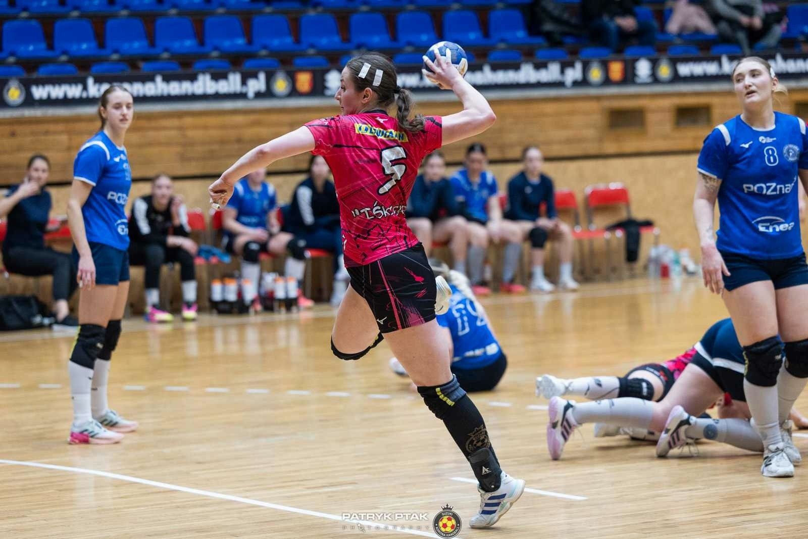 Piłkarski ręczne Suzuki Korony Handball Kielce wygrały w Lidze ...