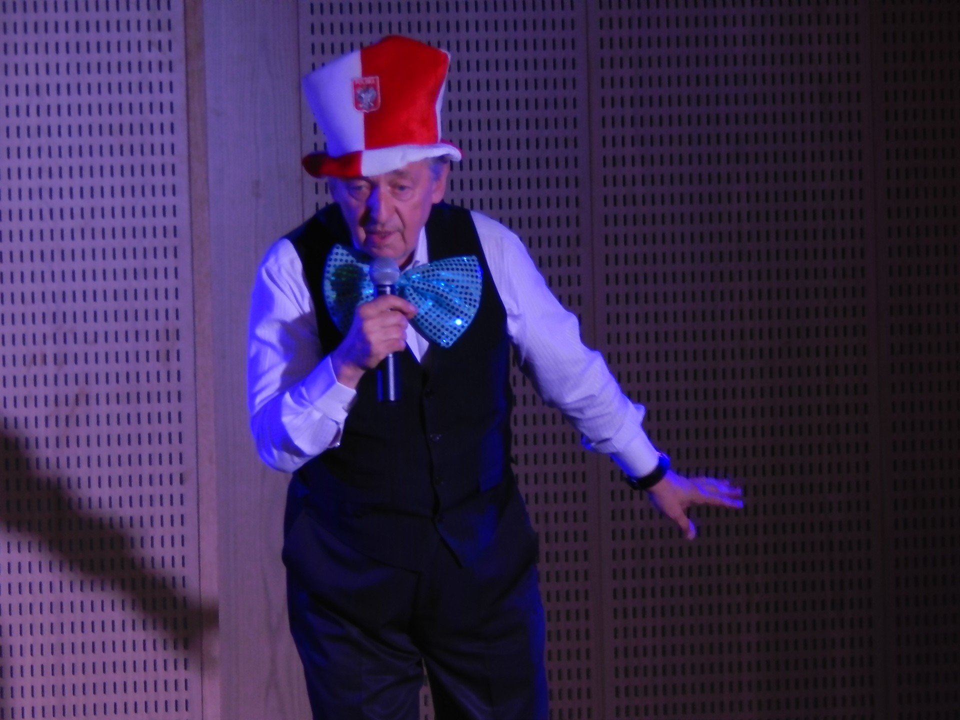 Andrzej Rosiewicz w formie. Zobacz show w Muzeum Polskiej Piosenki ...