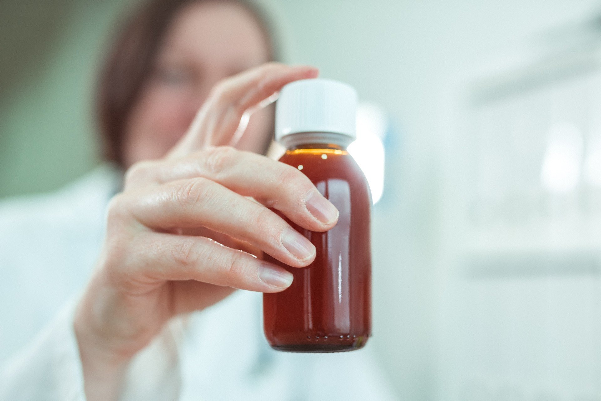 Paracetamol wstrzymany w obrocie. GIF: „stwarza realne i bezpośrednie ...