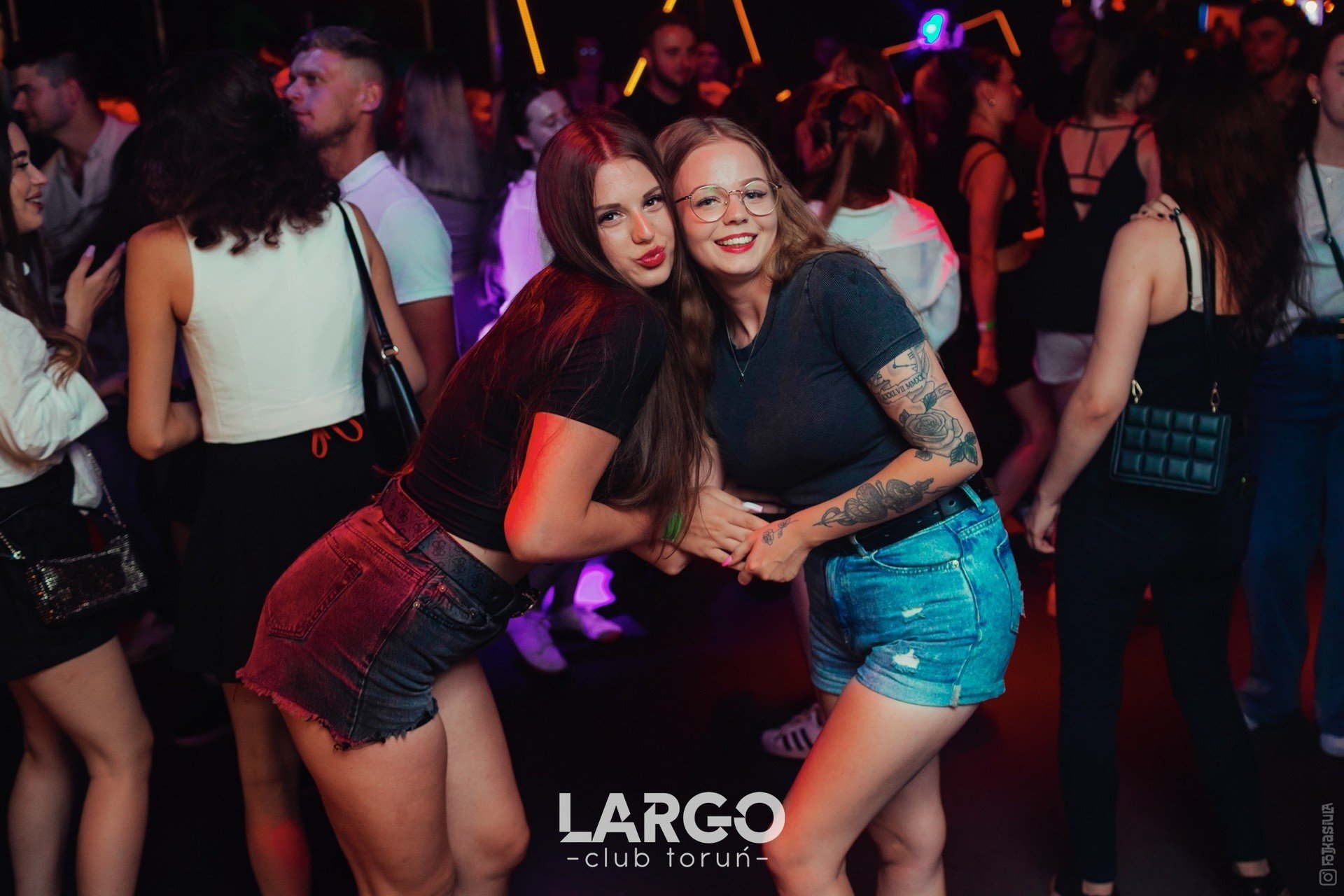 Kolejna gorąca impreza w Largo Club Toruń za nami. Zobaczcie, co się ...