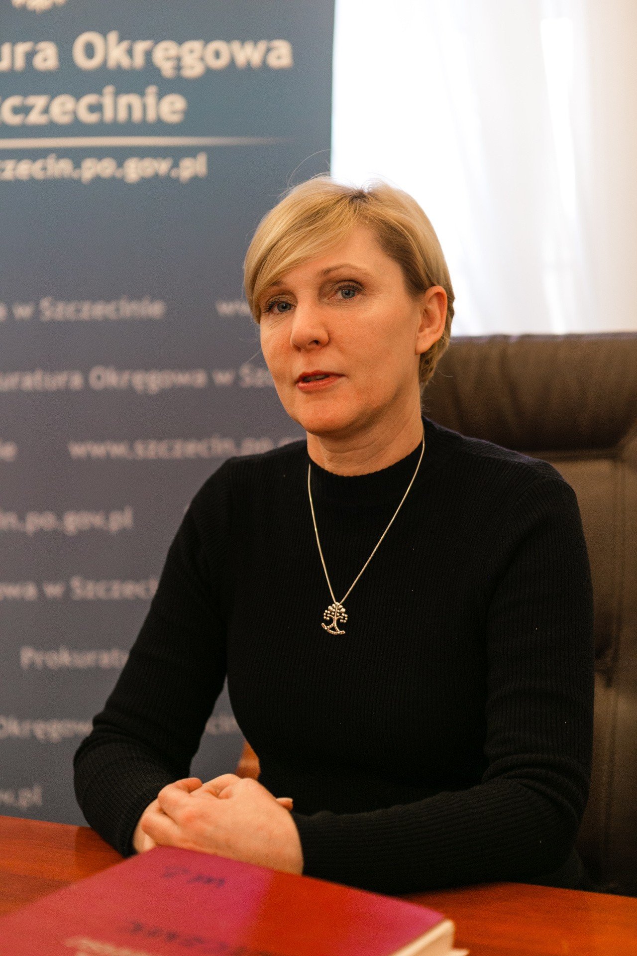 Prokurator Jeste my By Pom c Pokrzywdzonym G os Szczeci ski prokurator-jeste-my-by-pom-c-pokrzywdzonym-g-os-szczeci-ski