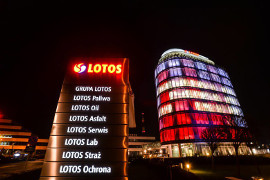 Grupy Lotos i Energa pokazały przyzwoite zyski za 2018 rok. Łącznie ...