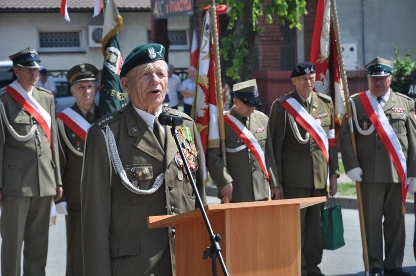 Kapitan Adam Mucha Honorowym Obywatelem gminy Orońsko. Kim jest ...