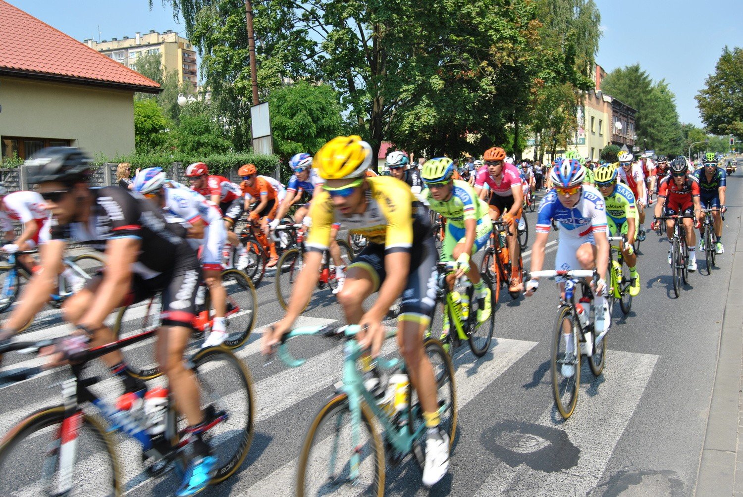 Tour de Pologne 2015. Kolarze wjechali do Chrzanowa [ZDJĘCIA] | Gazeta ...
