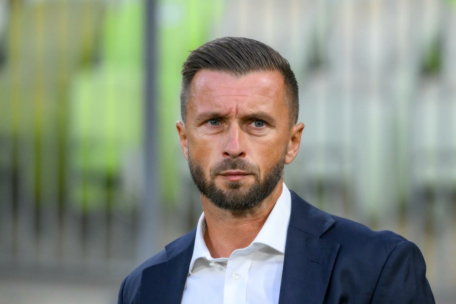 Lechia Gdańsk nie planuje zwolnić trenera Szymona Grabowskiego. Jakub ...