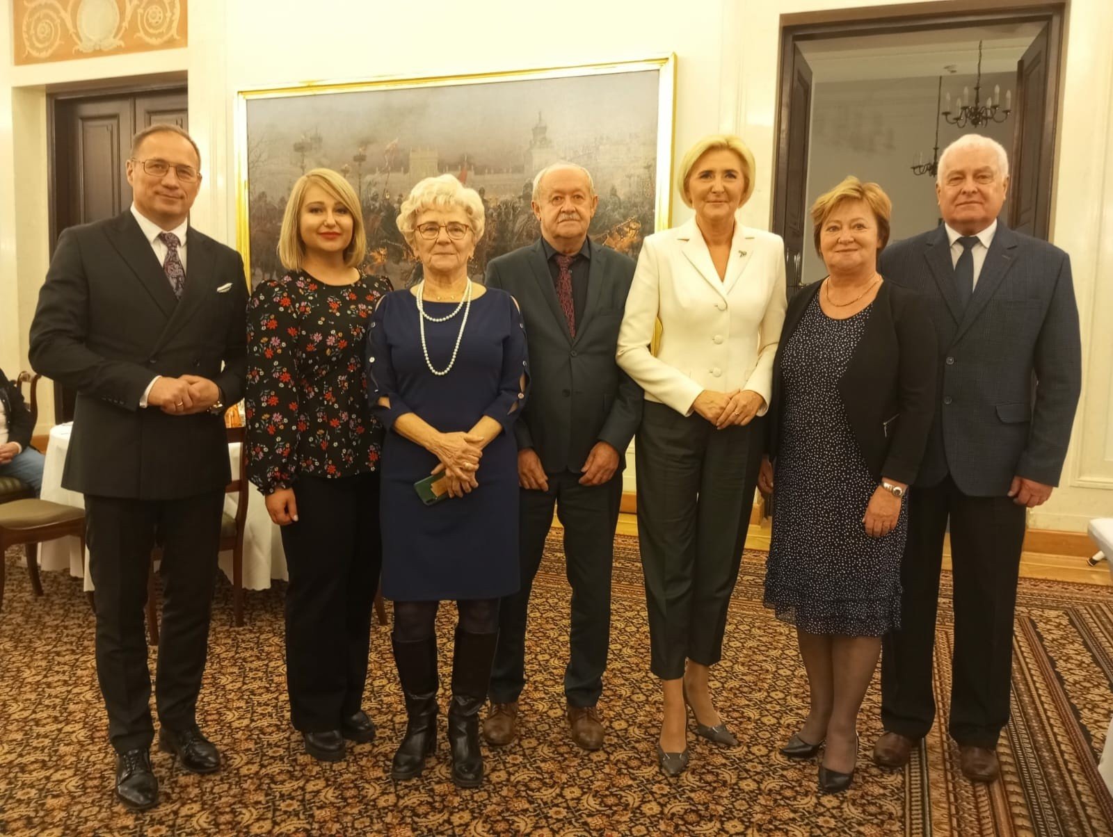 Seniorzy z Szydłowca odwiedzili Pierwszą Damę, Agatę Kornhauser-Dudę, w ...