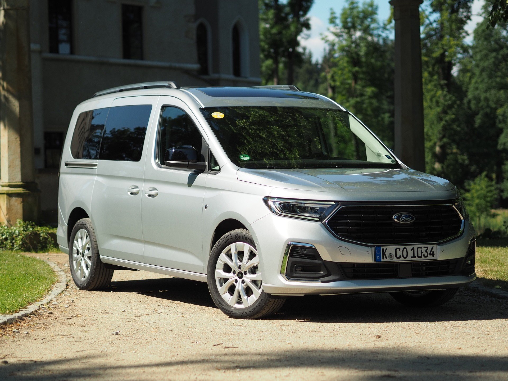 Nowy Ford Tourneo Connect. Pierwsze wrażenia, spalanie, ceny i ...