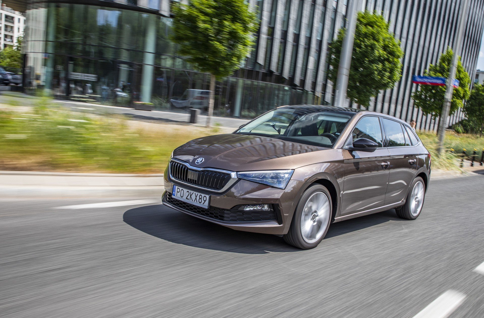 Auto rodzinne. Na co zwrócić uwagę? | Motofakty