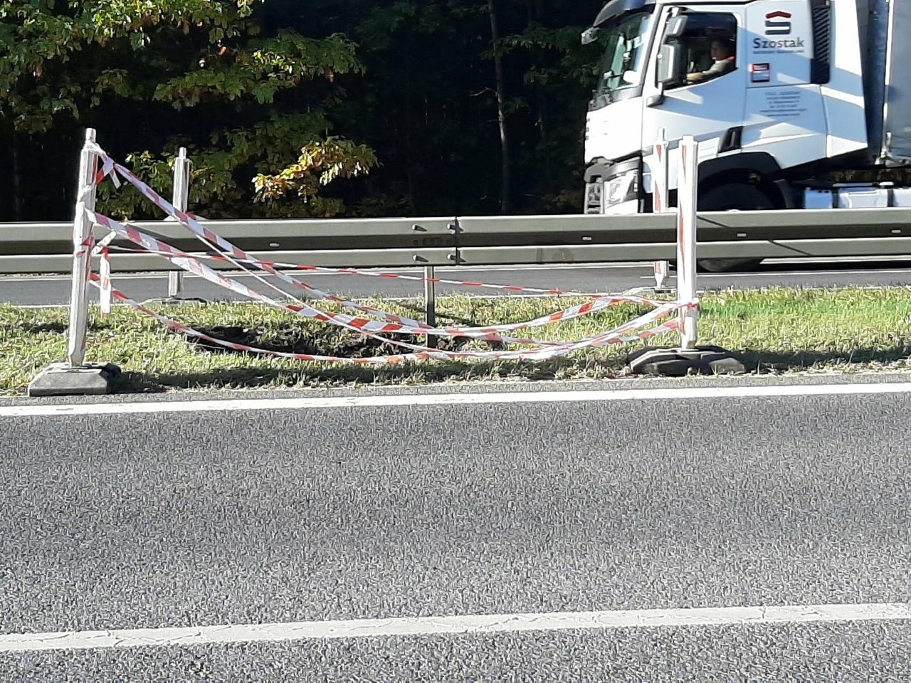 Zapadlisko na DK 94 już zasypane. Zostało zbadane przez specjalistów z ...
