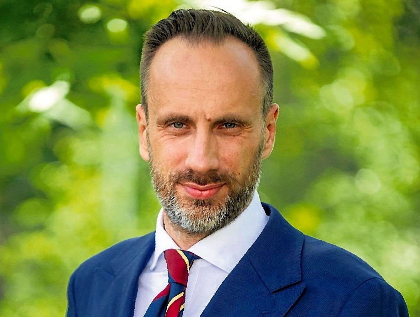 Janusz Kowalski tłumaczy, dlaczego opuścił Suwerenną Polskę. "Ja lubię ...