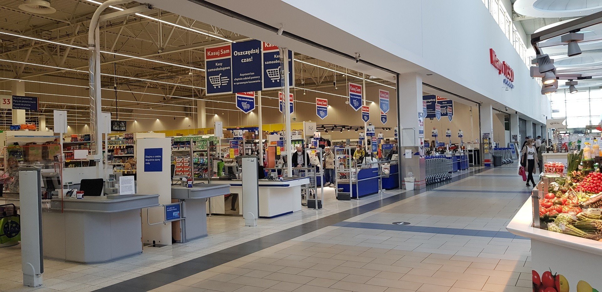Koniec Tesco w Polsce. To już oficjalne. Netto kupi za 900 mln zł ...