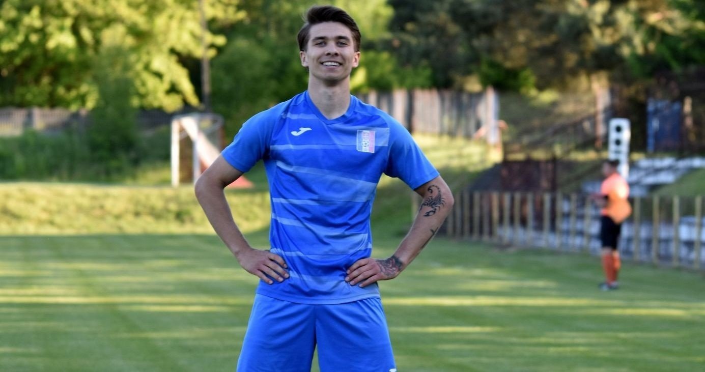 Paweł Rogula z Wiernej Małogoszcz został piłkarzem 31 kolejki Hummel 4 ...
