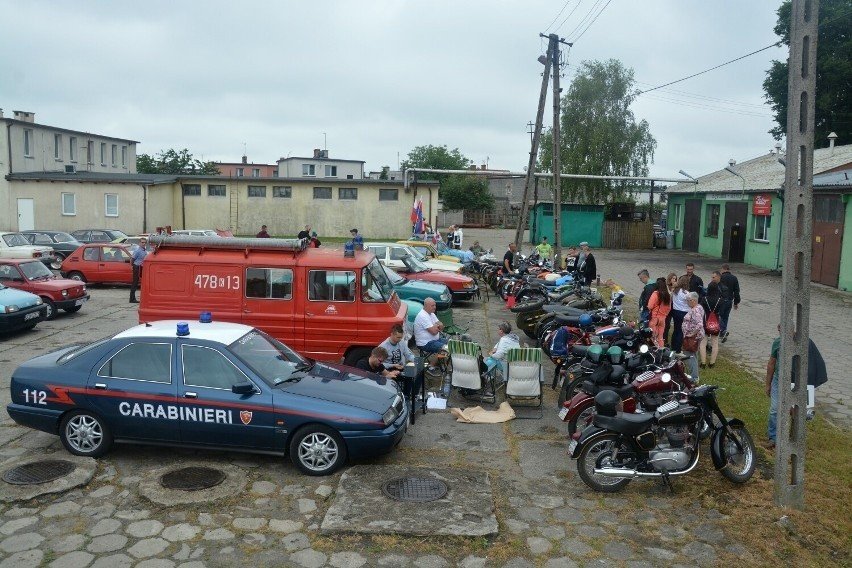 Tak wyglądają kultowe samochody PRL-u - niektóre są sporo warte. Oto ...