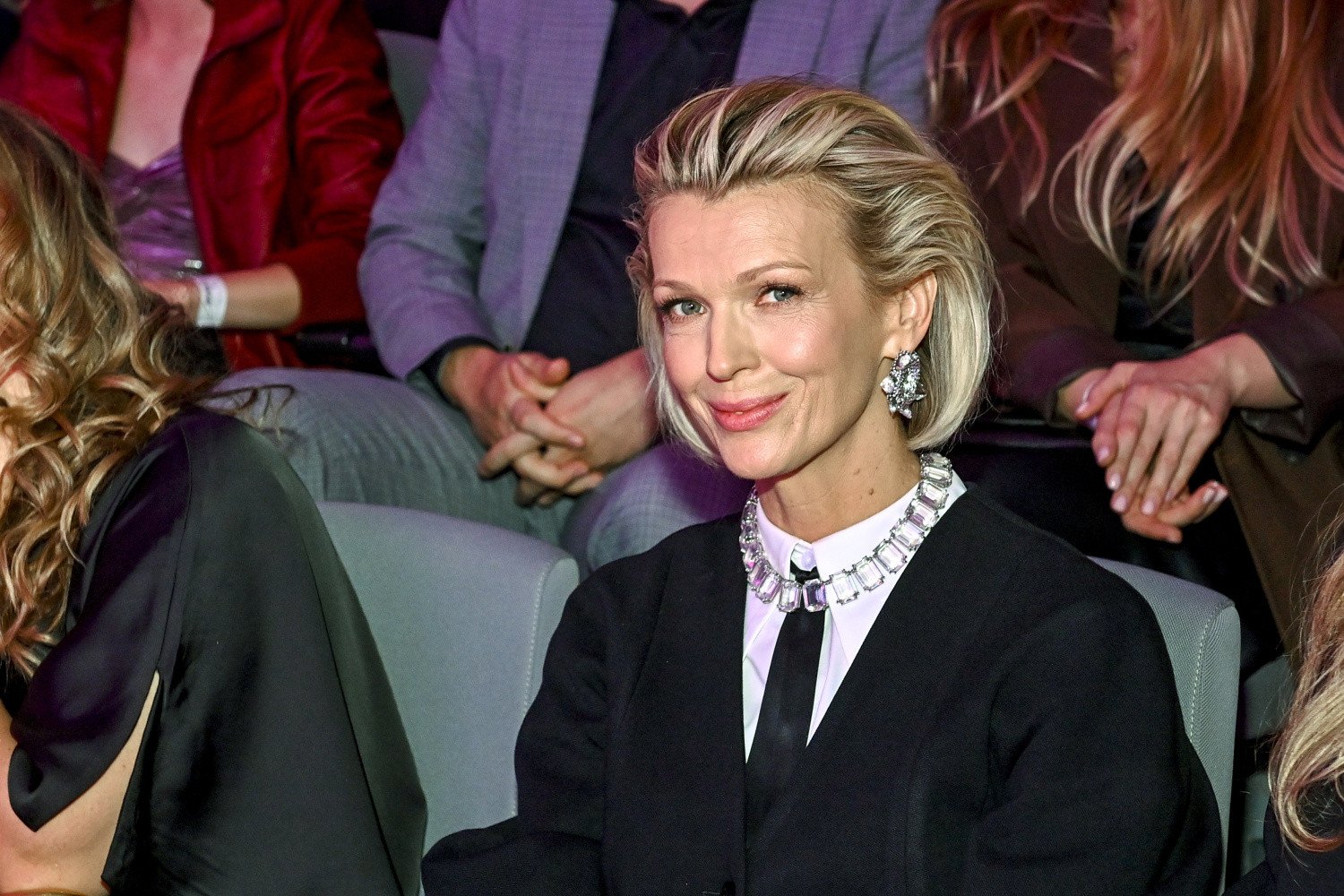 Magda Mołek nie założyła stanika. Dziennikarka i ikona stylu kończy 50 ...