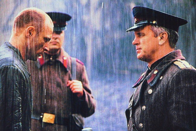"Jeniec: Jak daleko nogi poniosą". Film poruszający temat niemieckich ...
