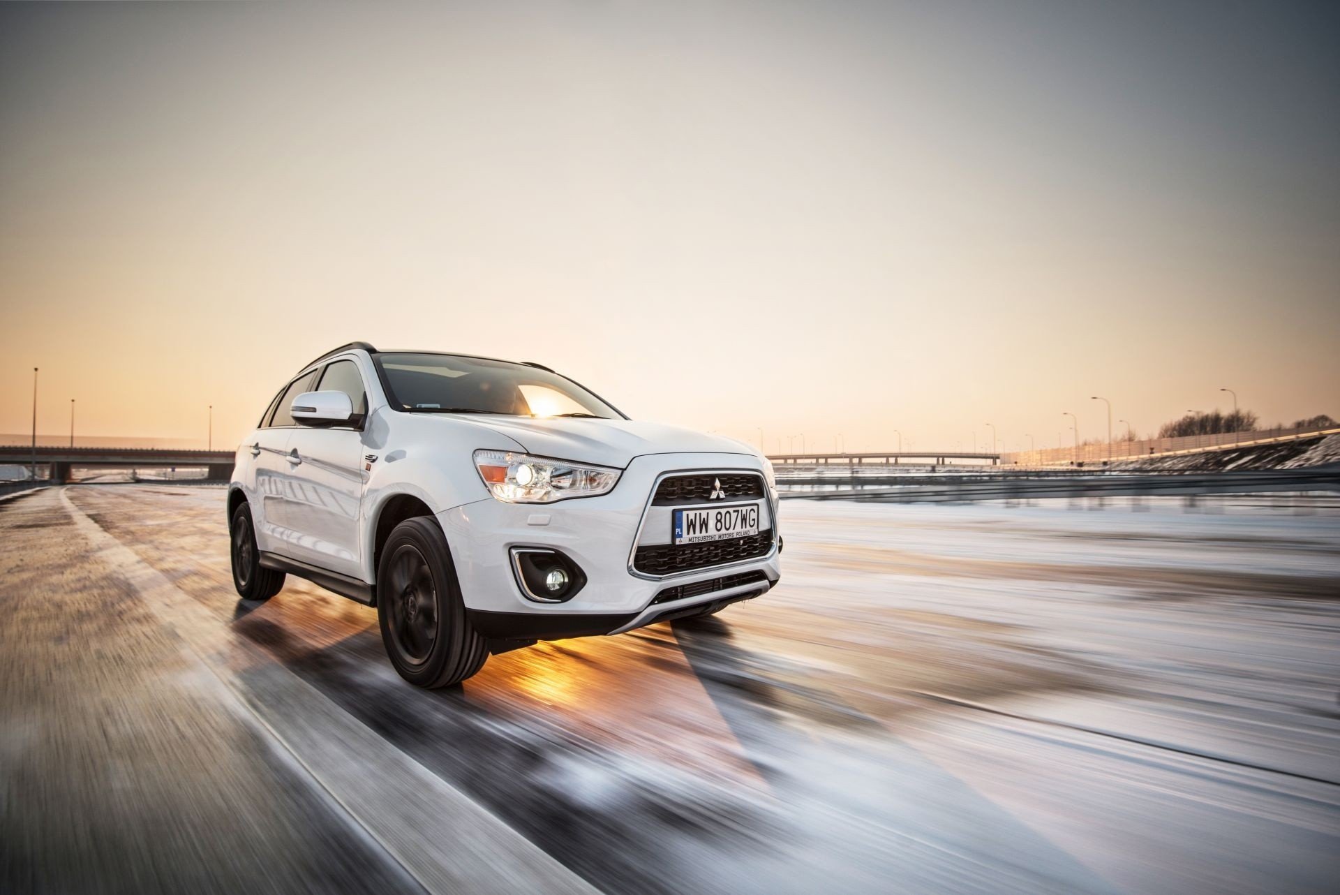 Mitsubishi ASX Ralliart 2015 już w sprzedaży | Motofakty