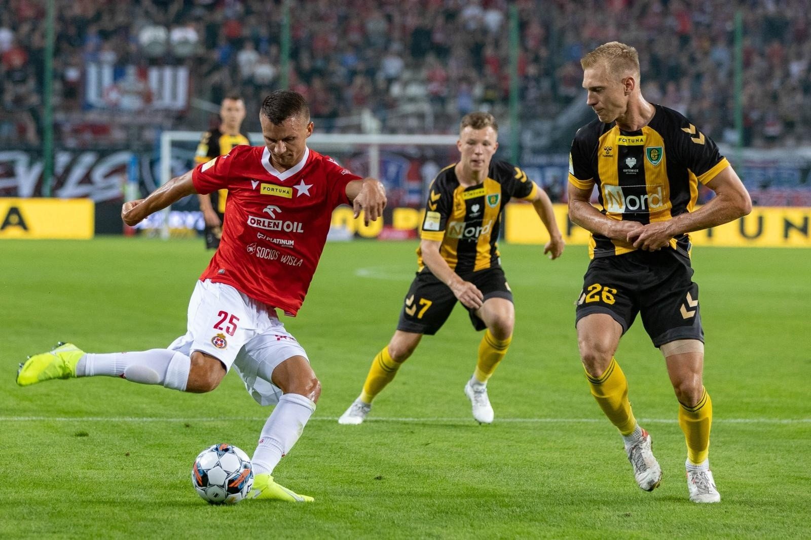 Bartosz Jaroch zagra w meczu Wisły Kraków z Ruchem Chorzów? Jest taka ...