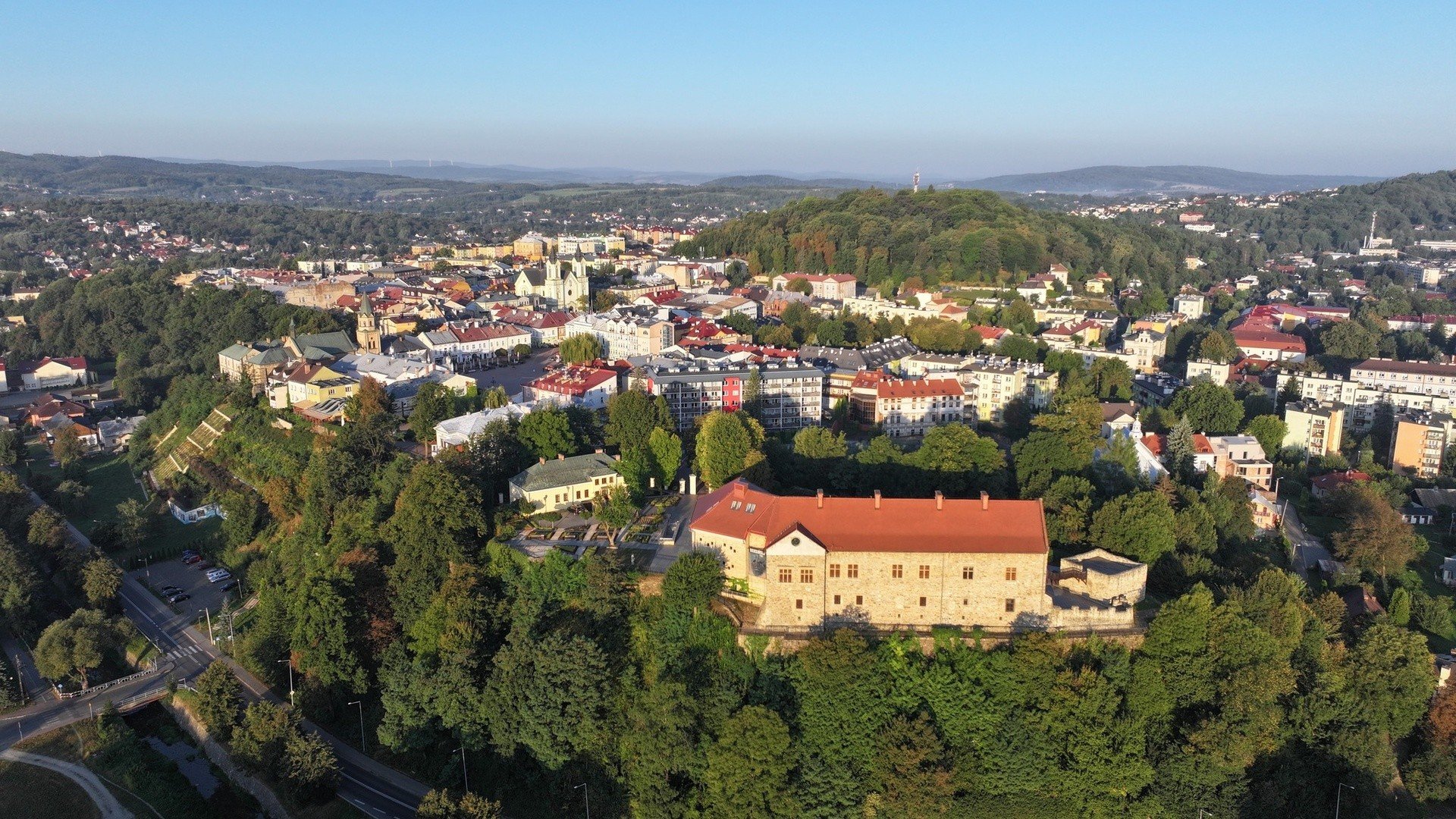 Mieszkańców Sanoka czekają podwyżki opłat i podatków oraz zwolnienia ...