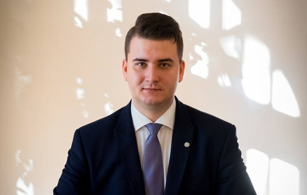 Bartłomiej Misiewicz może stracić stanowisko po imprezie w klubie WoW w ...
