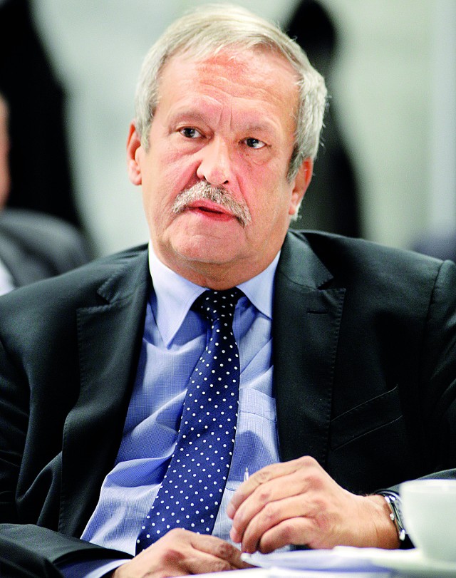 Janusz Steinhoff: Powinnością polityka jest być odpowiedzialnym ...