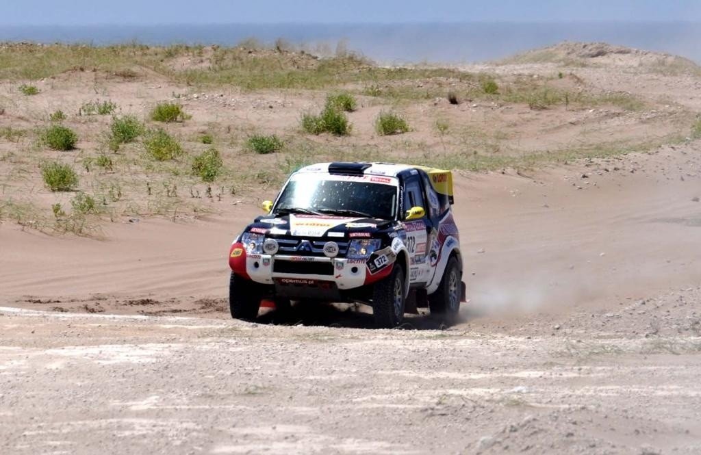 RMF Caroline Team po pierwszym etapie Dakar Rally 2012 | Motofakty