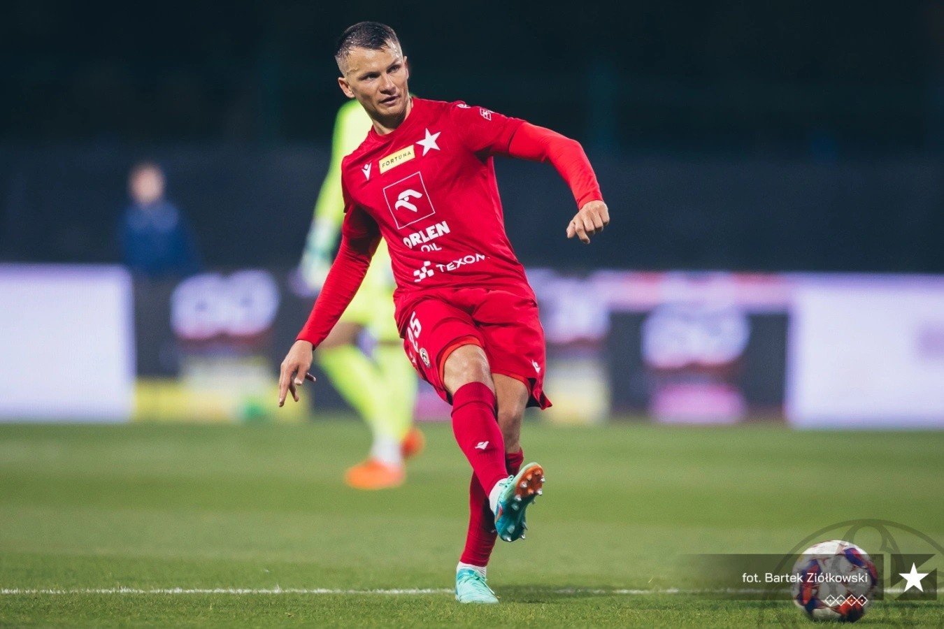 Wisła Kraków. Bartosz Jaroch: Jeśli strzelamy gola w 91 minucie, to nie ...
