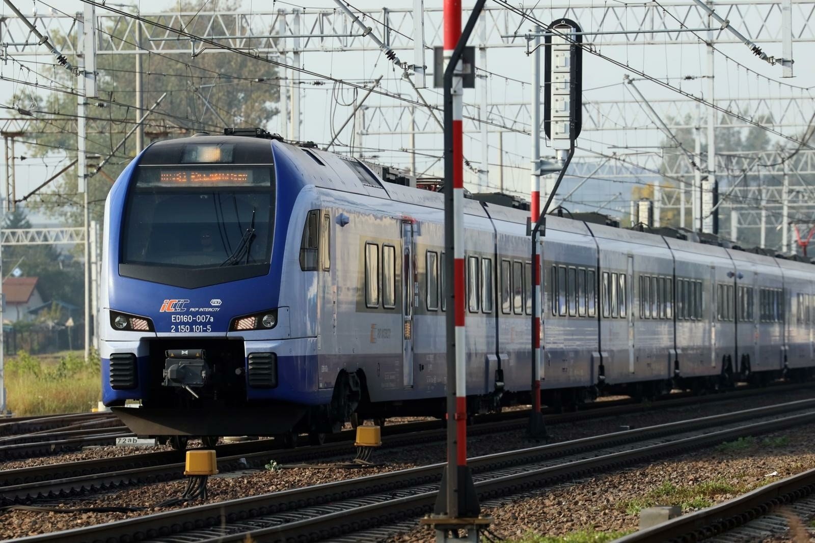 PKP Intercity inwestuje miliardy w polski tabor kolejowy | Strefa Biznesu