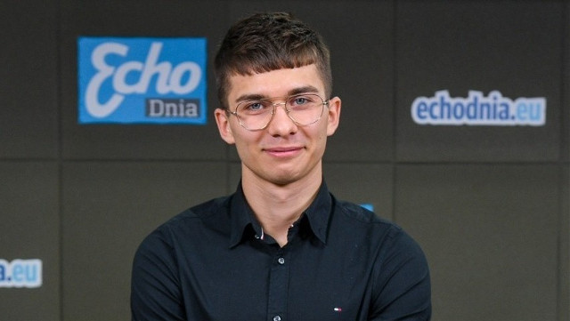 RS Active IV Liga. Wiktor Pluta Piłkarzem Kolejki. Paweł Rogula w ...