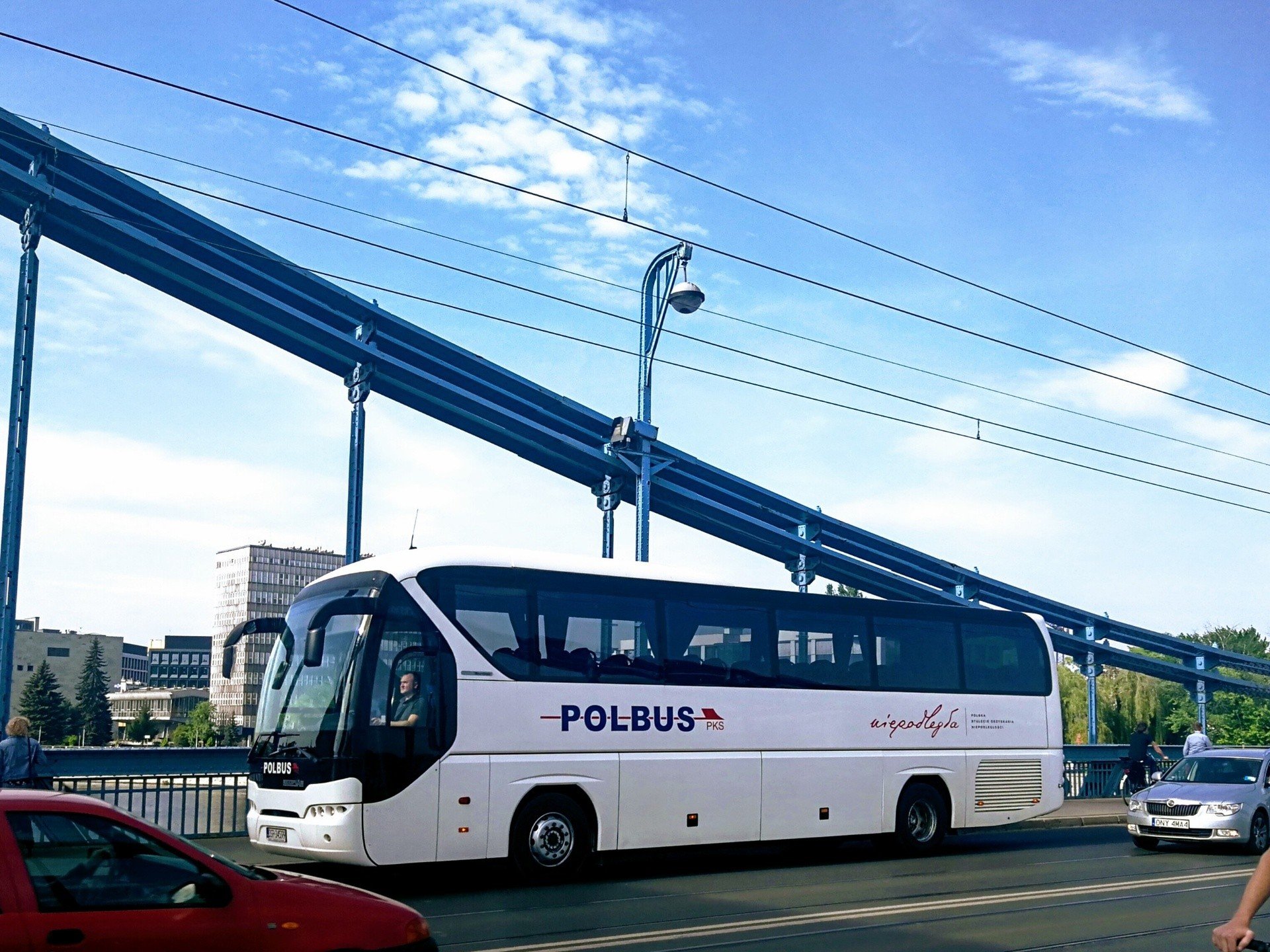 Polbus świętuje rocznicę odzyskania niepodległości. Zobacz, jak teraz ...