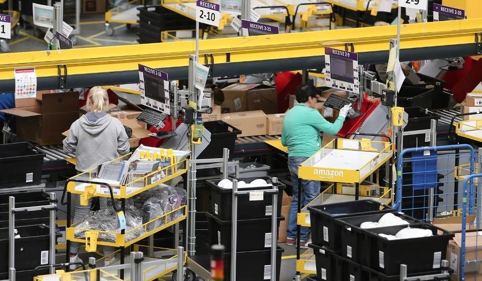 Amazon w Sosnowcu otwiera centrum logistyczne. Rekrutacja do pracy w ...