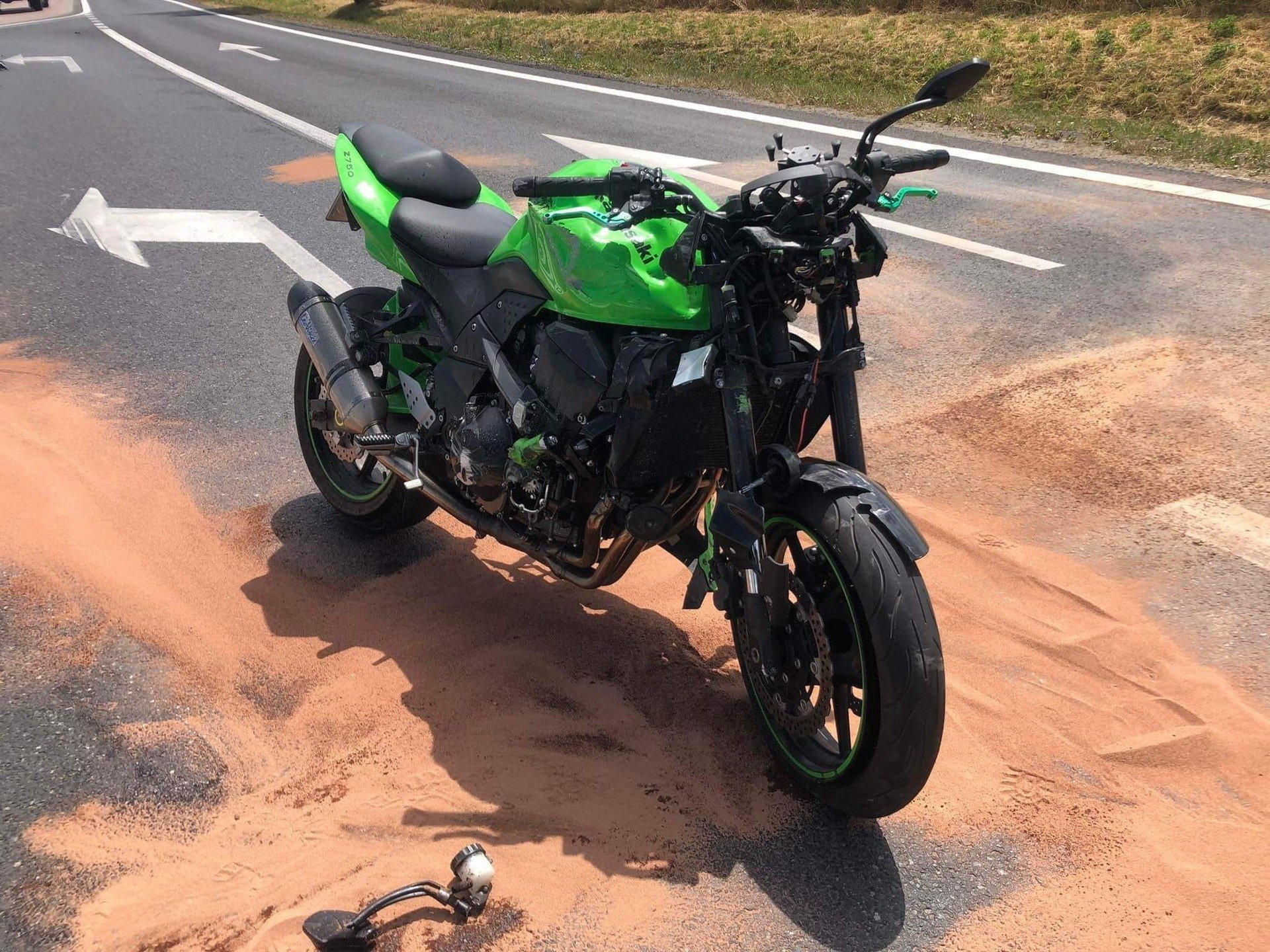 Wypadek na DK 94 w Sędziszowie Małopolskim. Motocyklista uderzył w audi ...