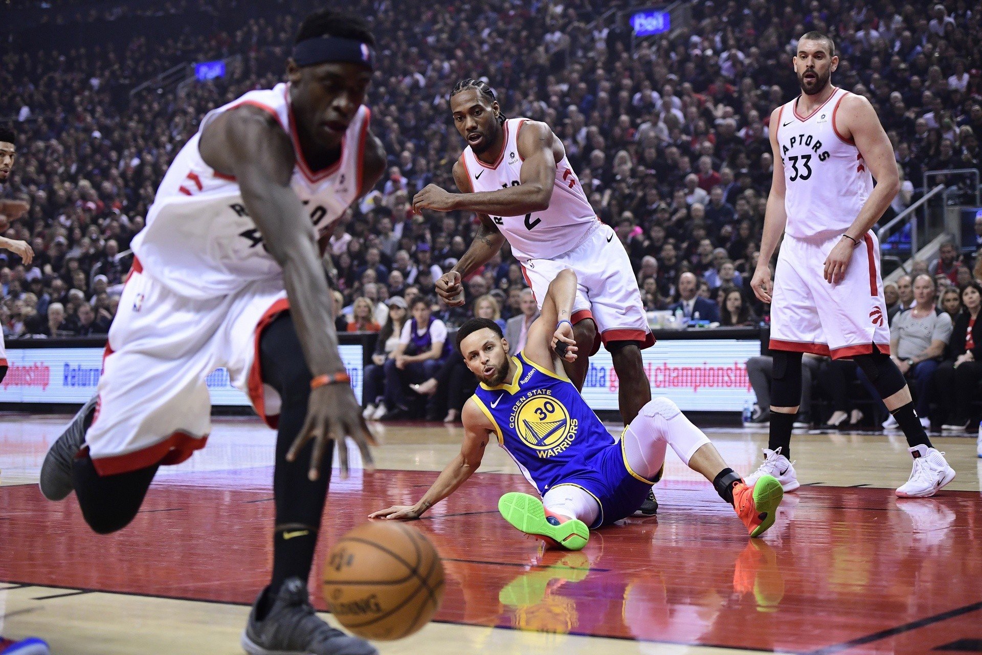 Toronto Raptors i kontuzje pokonały Golden State Warriors | Echo Dnia ...