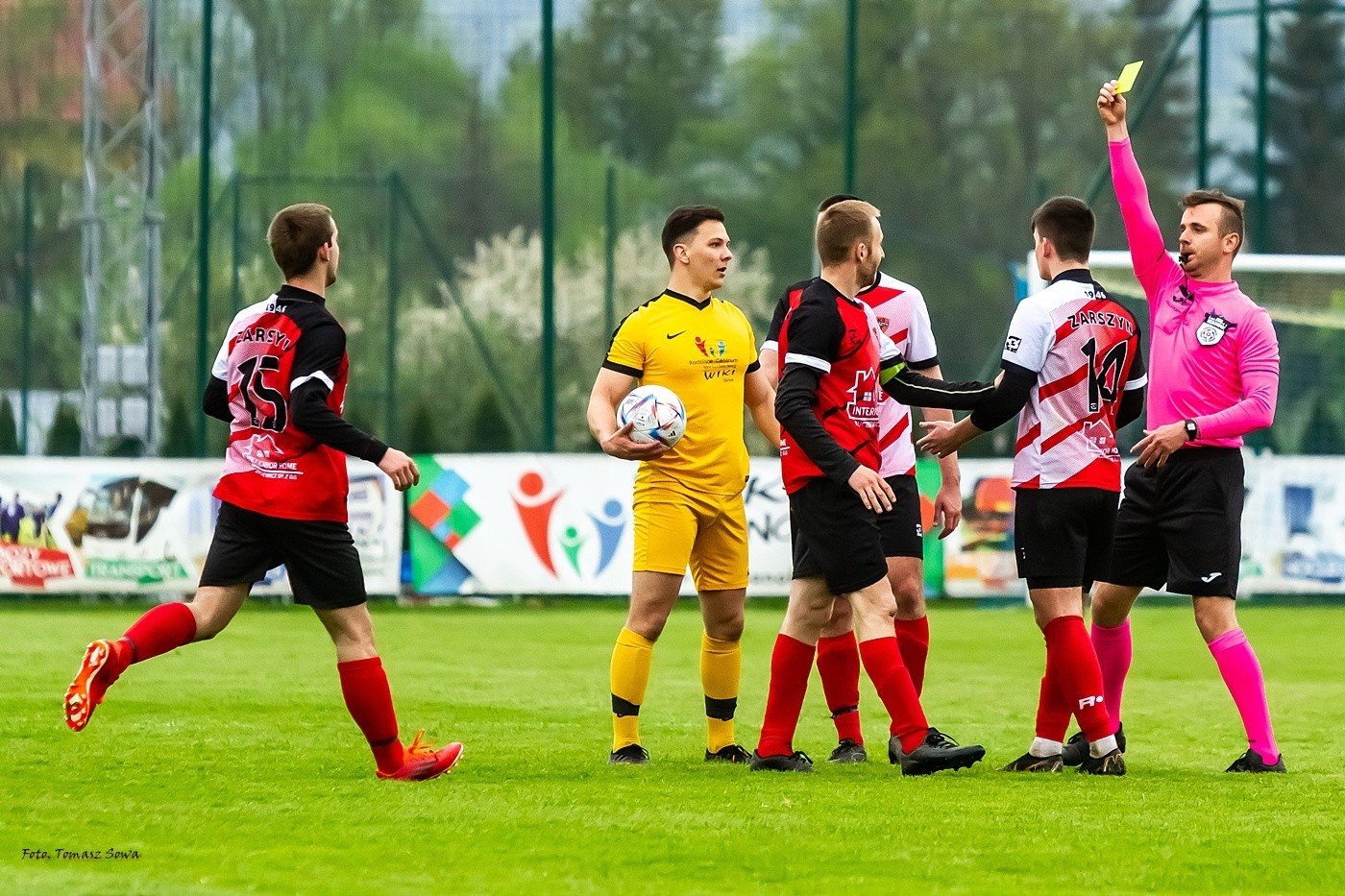 Weekend w klasach A: Wisełka Siennów zapewniła sobie awans na 6 kolejek ...