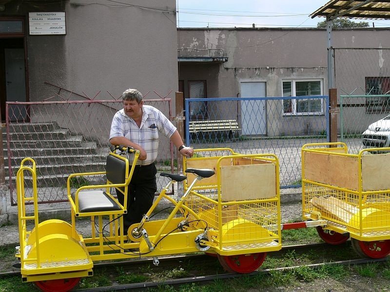 Drezyną rowerową po szlaku Ciuchci | Echo Dnia Świętokrzyskie