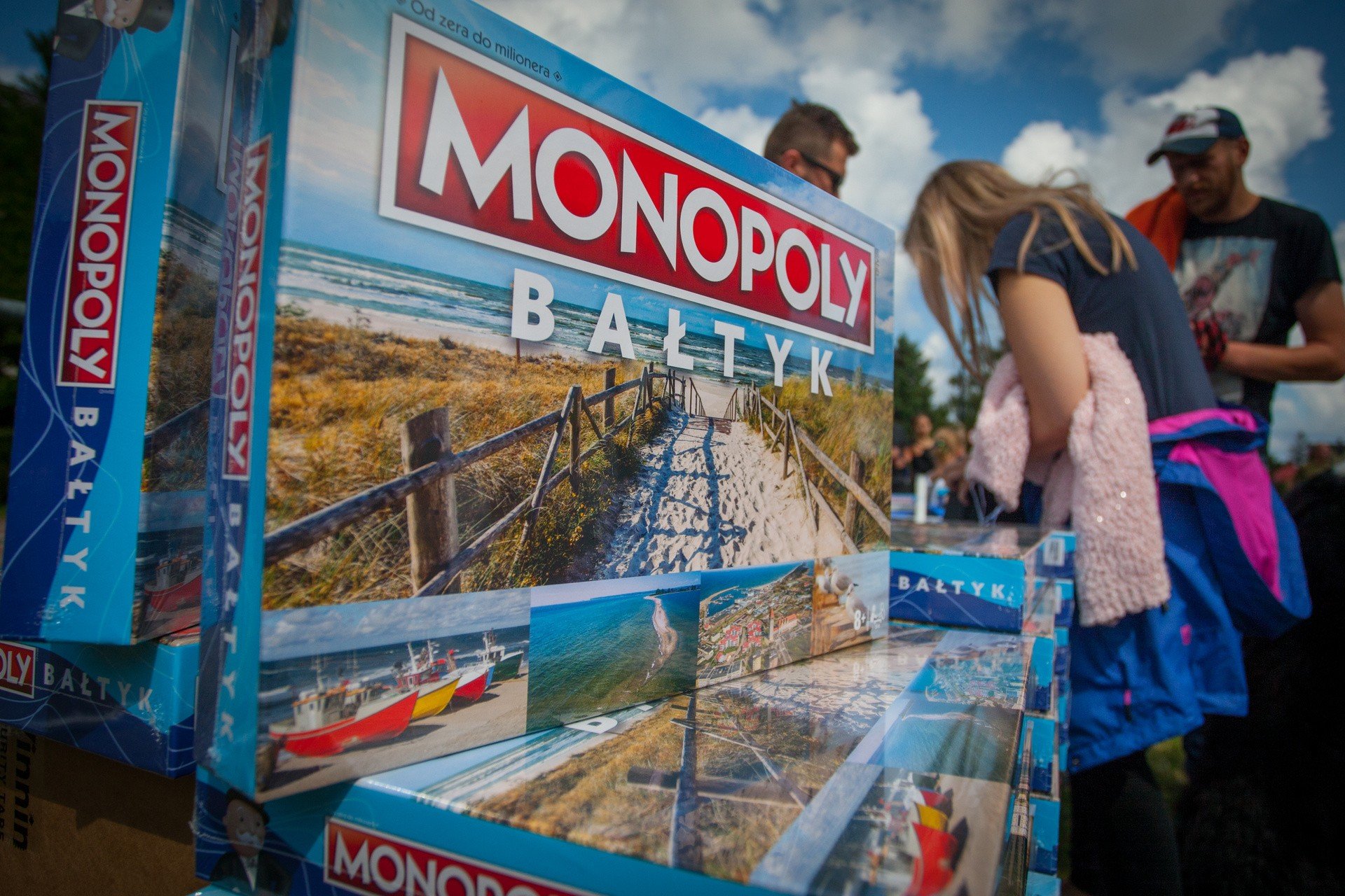 Gra MONOPOLY Bałtyk zadebiutowała we Władysławowie. Zdjęcia, wideo ...