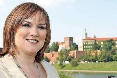 Fionnuala Sweeney's Instagram, Twitter & Facebook on IDCrawl