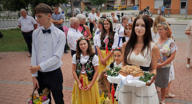 Święto Dożynkowe w gminie Grębów. Przepiękne wieńce i świetna zabawa ...