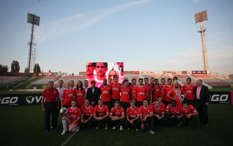 Oficjalna prezentacja Widzewa [ZDJĘCIA+FILM] | Łódź Nasze Miasto