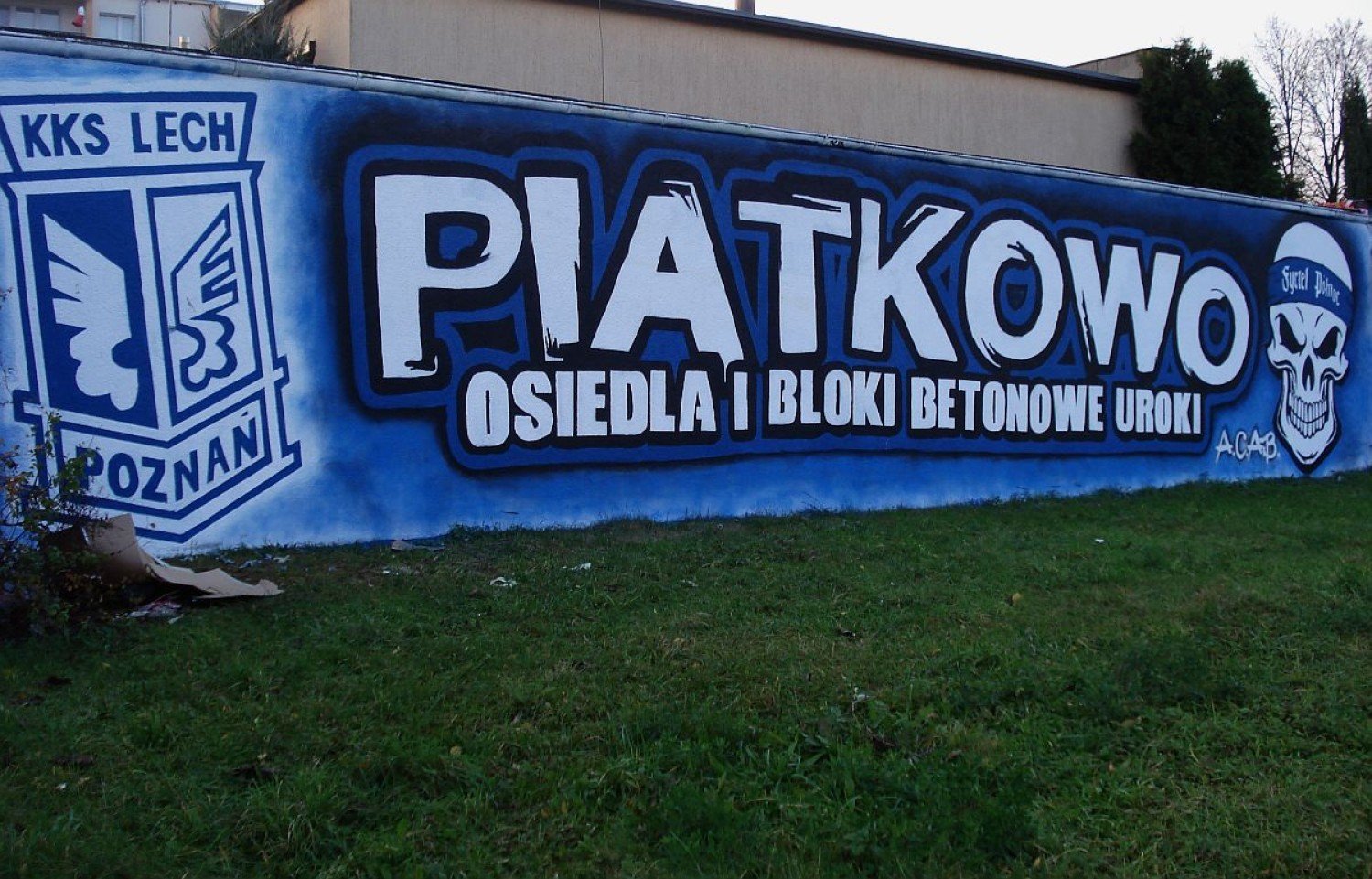 Graffiti Lech Poznań - Nowy malunek na osiedlu Bolesława Chrobrego ...