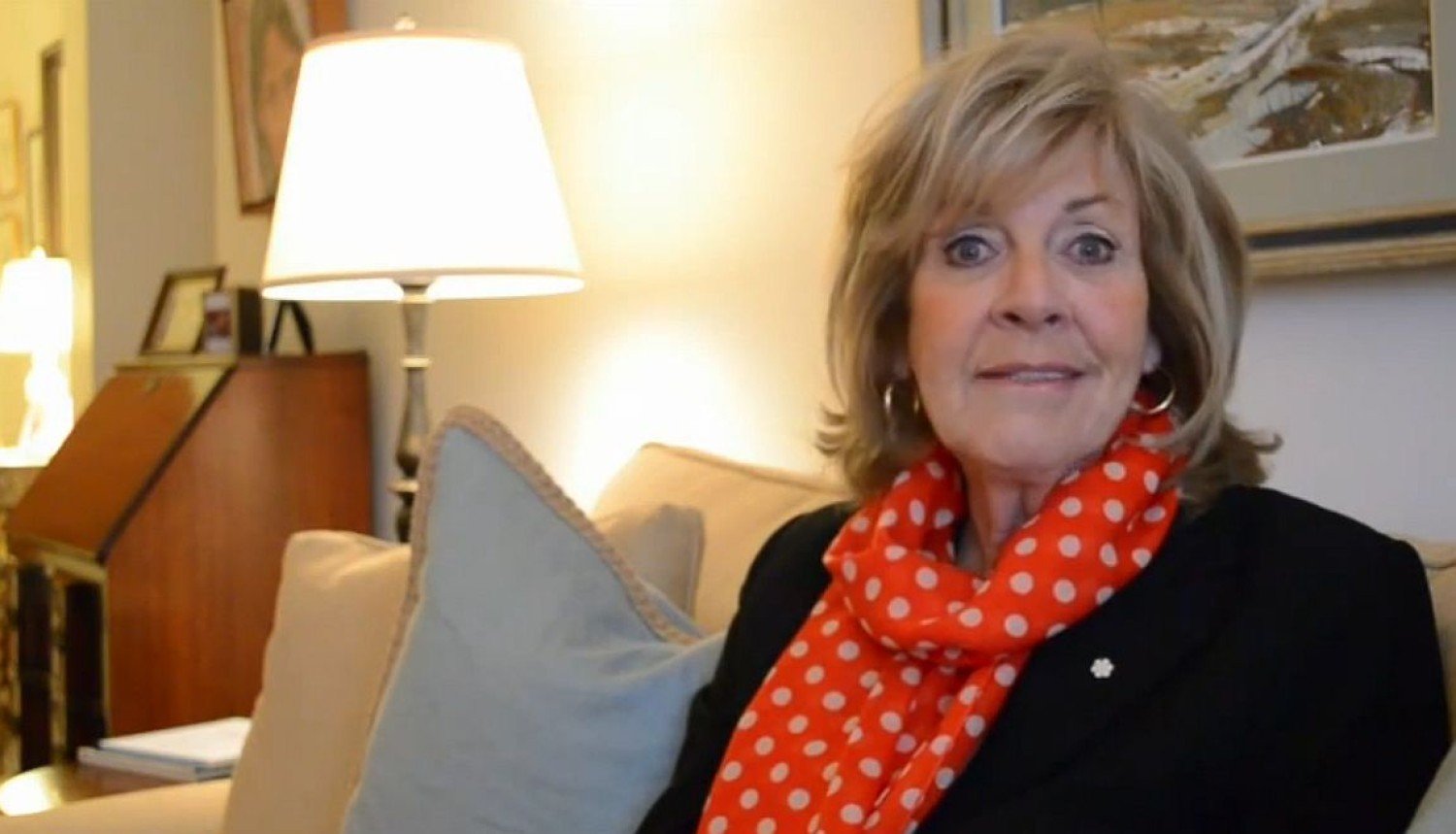 Sally Armstrong przedstawia "Wojnę kobiet" | Wieluń Nasze Miasto