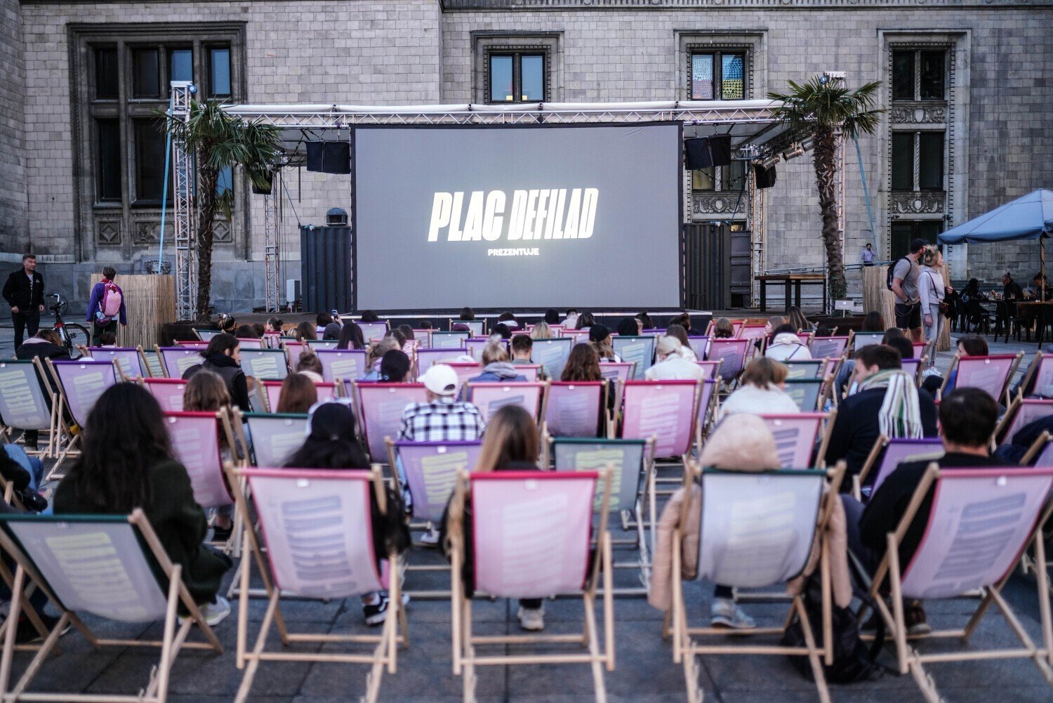 Kino letnie Warszawa 2023. Kinoteka ruszyła z największym w Polsce ...