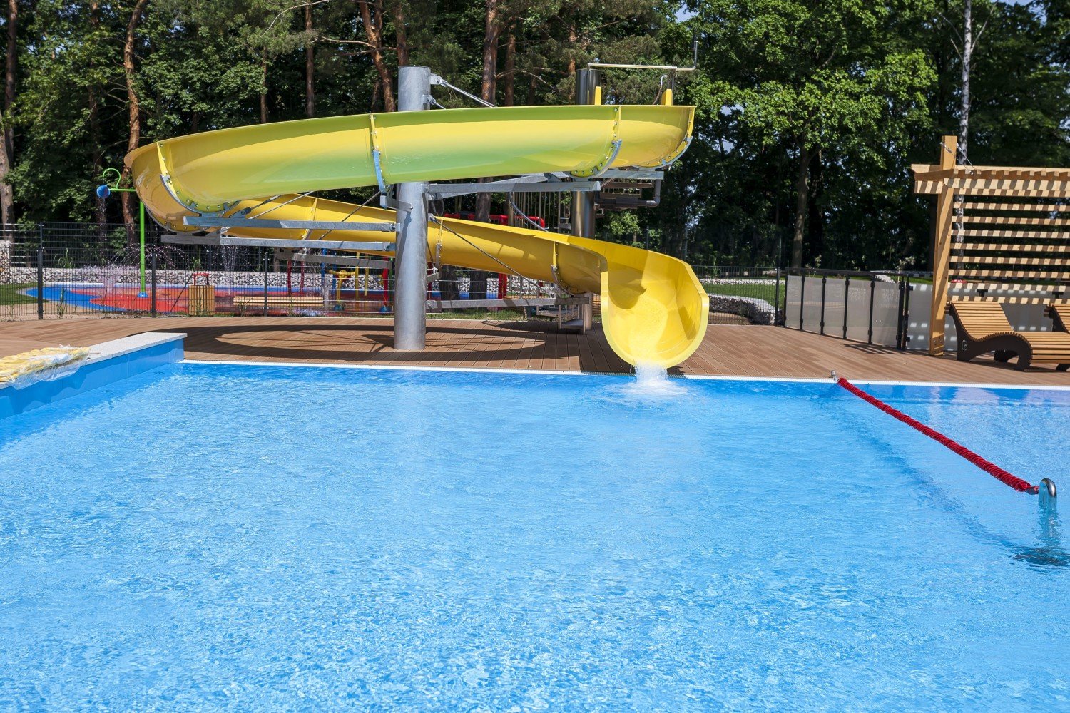 Basen w Powsinie po remoncie. Wygląda jak zagraniczny kurort. Wkrótce ...