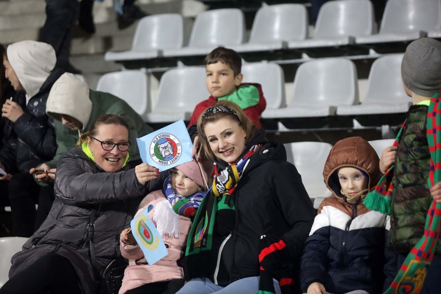 Znajdź się na zdjęciach z meczu MKS Miedzi Legnica z Bruk-Bet Termalica ...