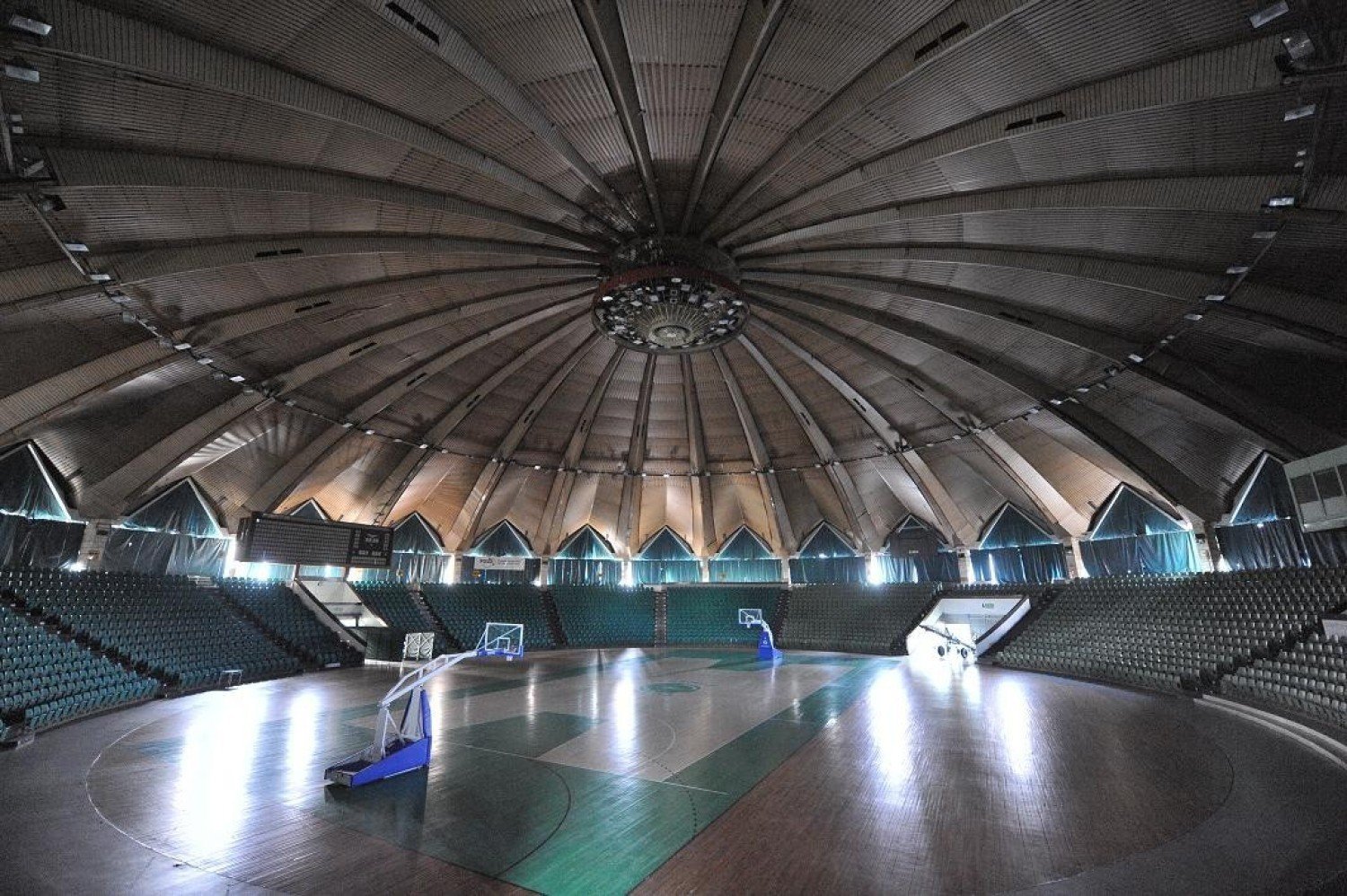 Hala Arena w Poznaniu przejdzie remont [ZDJĘCIA] | Poznań Nasze Miasto
