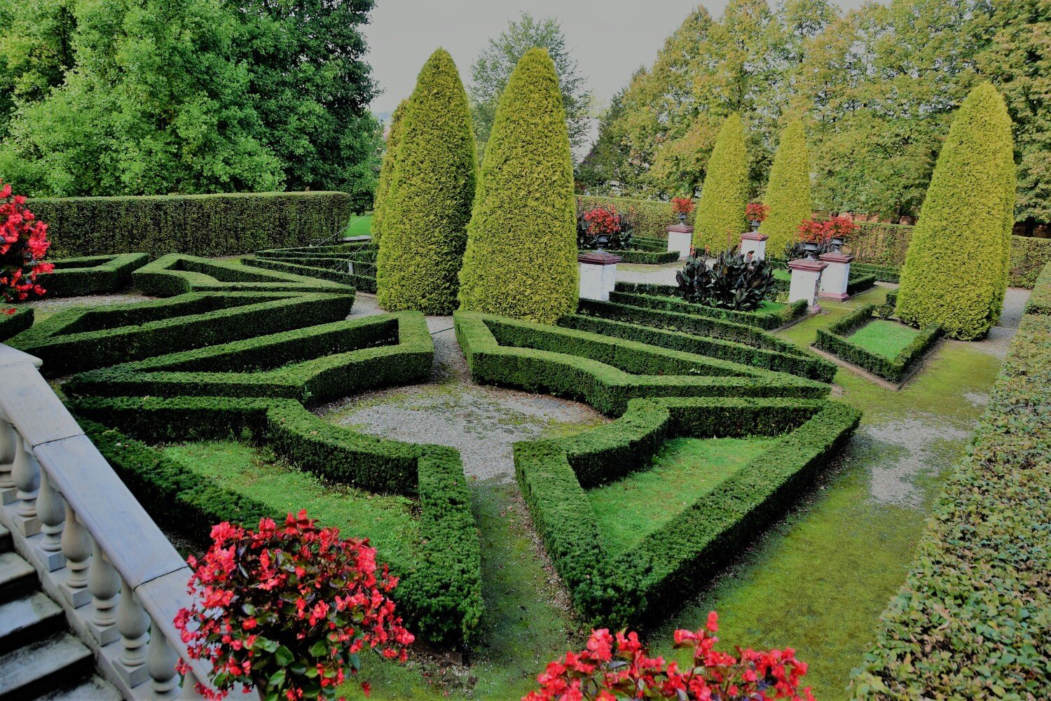 Zobacz tajemniczy ogród Krzysztofa Pendereckiego. Magiczny park w ...