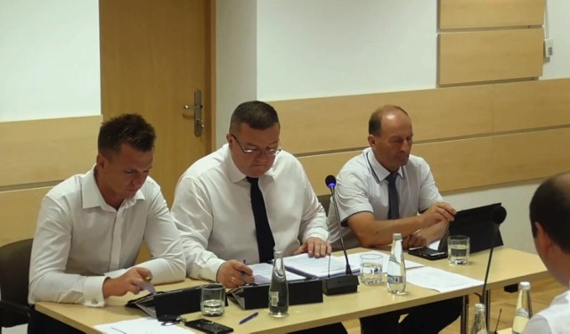 Szczurowa. Marek Biernat odwołany z funkcji przewodniczącego rady gminy ...